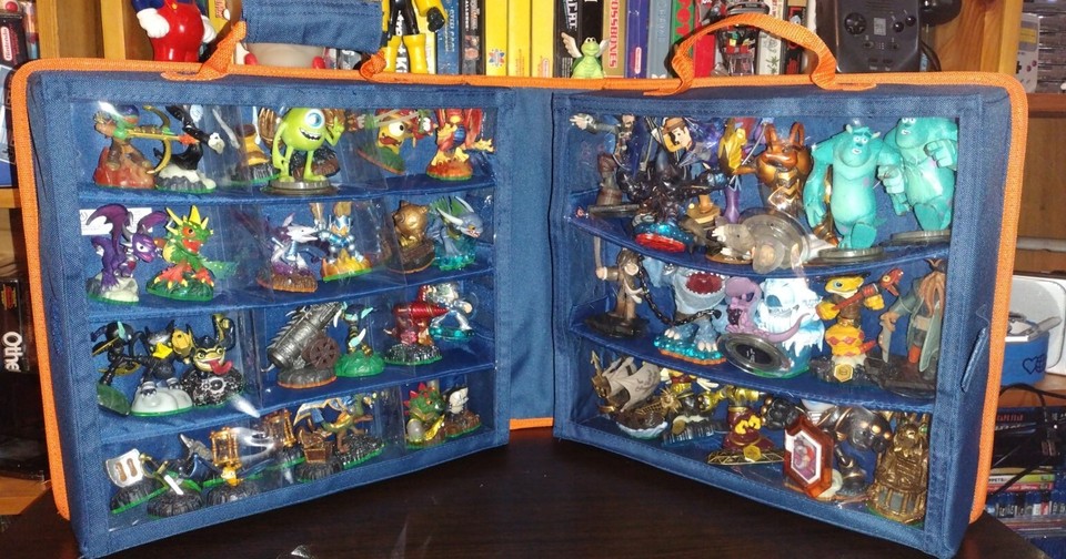 Huge Lot Of 51 Skylanders & Disney Infinity Game Figures W Carry Case ...