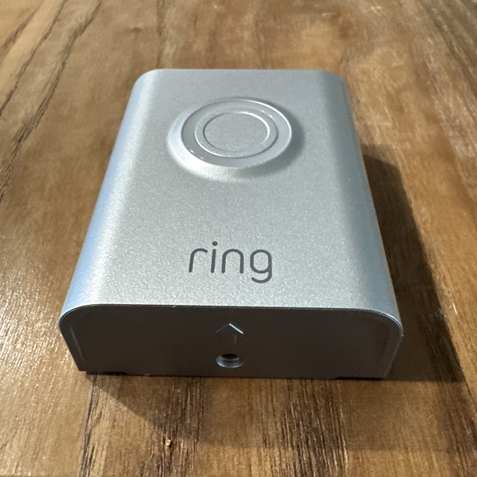 Ring Silver Interchangeable Faceplate for Battery Doorbell Pro ...