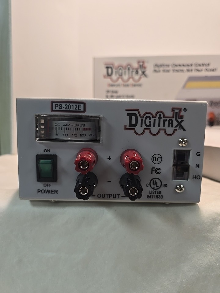 Digitrax PS2012E DCC Command Control Regulated Power Supply 20 Amp. N ...