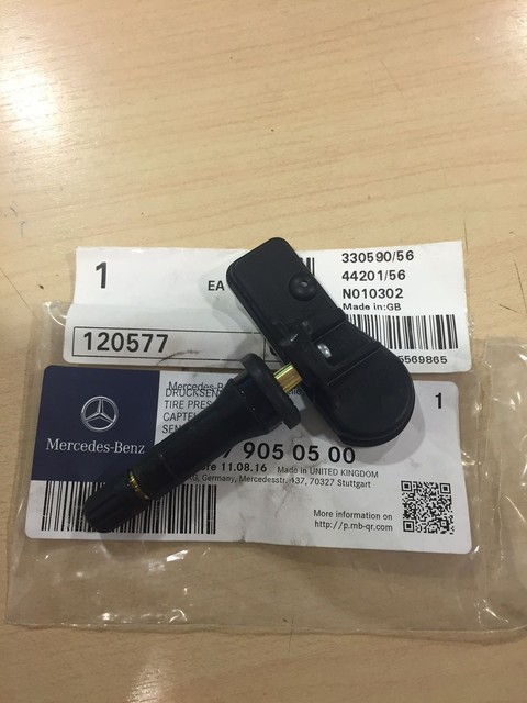 Genuine Mercedes-Benz Tyre Pressure Sensor VITO 447 A4479051704 for ...