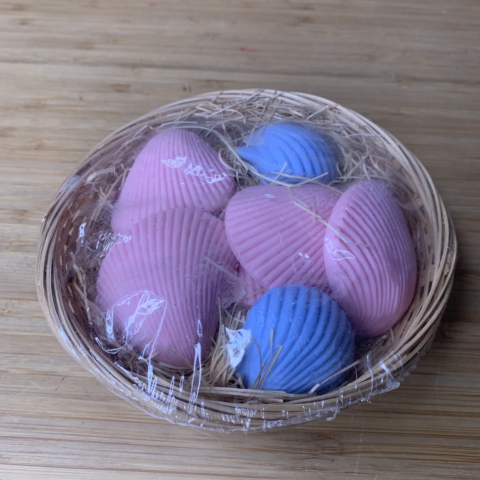 Basket of Vintage Twincraft Pink & Blue Seashell Shaped Soaps NEW | eBay