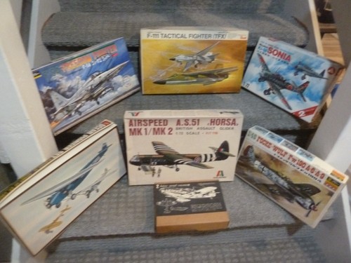 HUGE lot of airplane model kits AMT Revell Italaerei Fujimi KAE BRAND ...