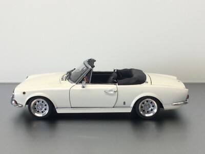 Sun Star 1:18 Fiat 124 Sport Spider AS White 1966 "UNBAU UNIKAT " Art ...