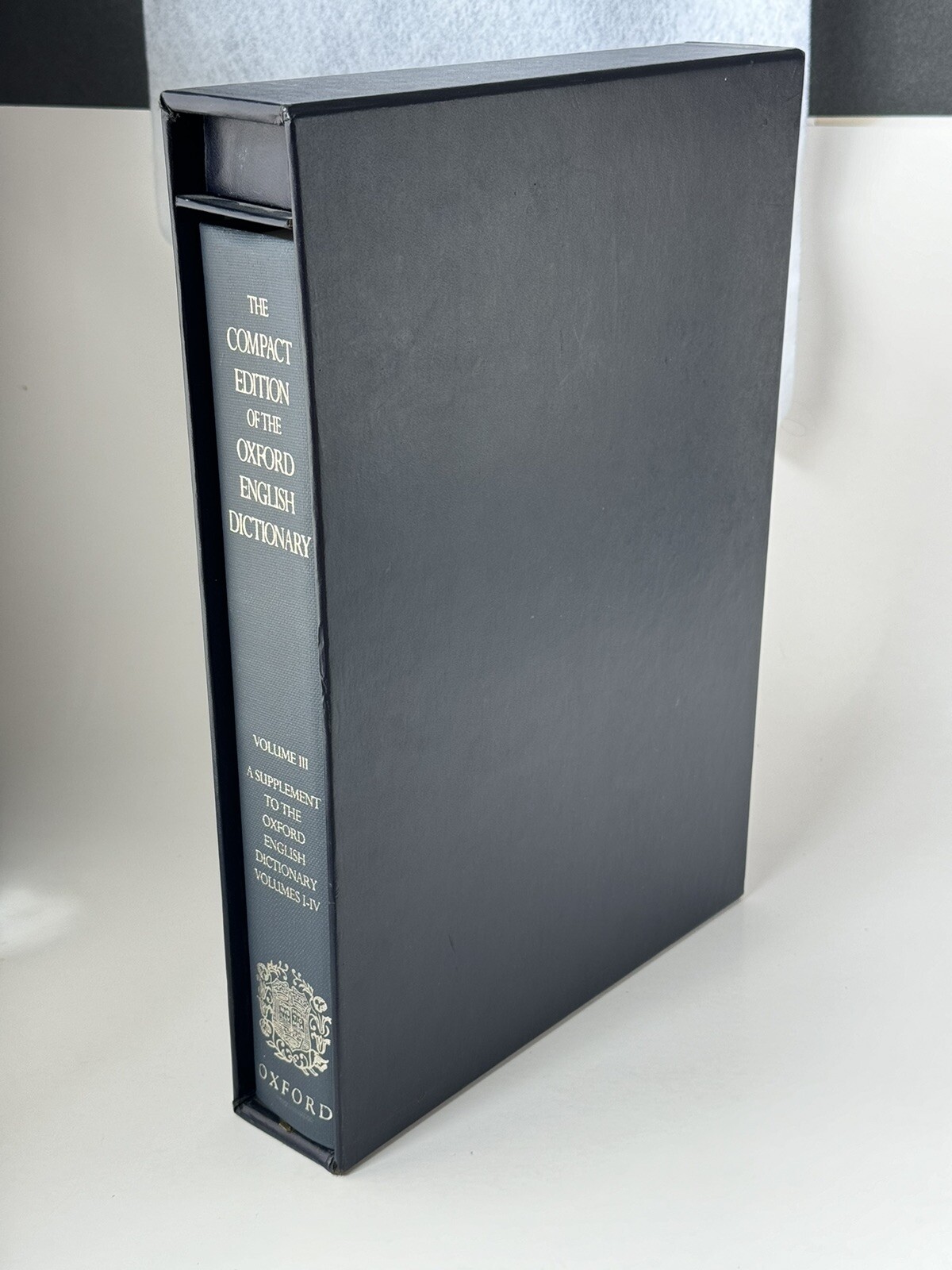 The Compact Edition of the Oxford English Dictionary Vol. III A ...