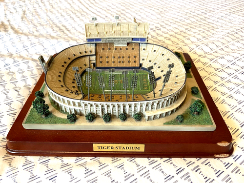 Vintage LSU Tigers Football Stadium 3D Replica Model Display *small ...