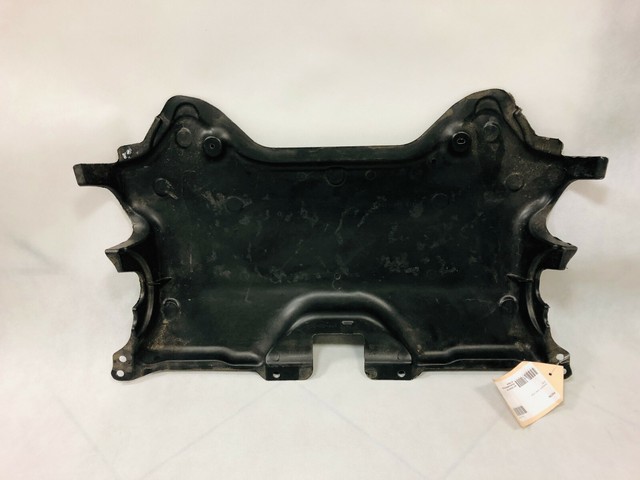 Mercedes-Benz C180 CGI W204 Engine Splash Shield A2125241530 for sale ...