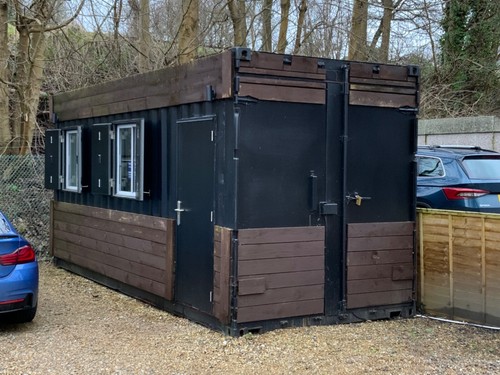 20ft Shipping Container - Custom Converted Kitchen/Home Office/Garden ...