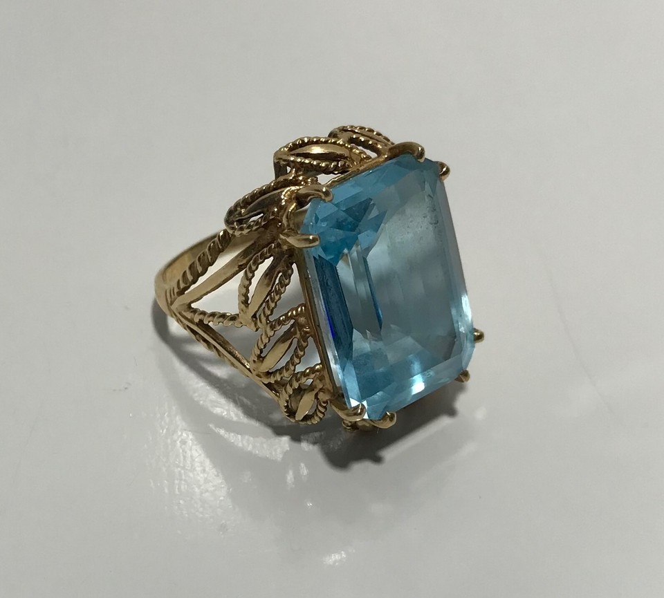 VINTAGE 14K GOLD LARGE EMERALD CUT BLUE TOPAZ STATEMENT RING BIG BOLD ...