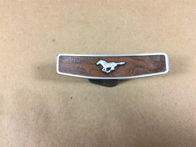 NOS OEM FORD D4ZZ-3649-A 74 MUSTANG II STEERING WHEEL EMBLEM ORNAMENT ...
