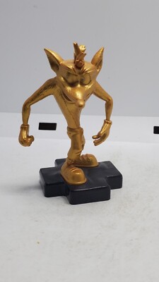 Golden Crash Bandicoot Totaku Figure | eBay