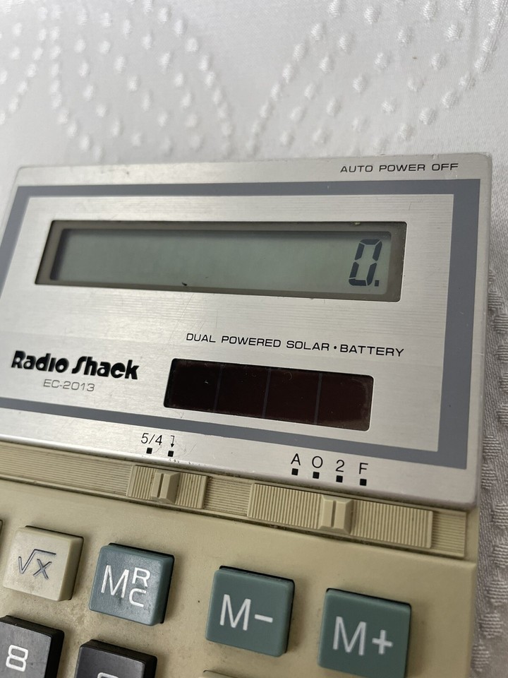 Radio Shack EC-2013 CALCULATOR Dual Powered Portable Desktop | eBay
