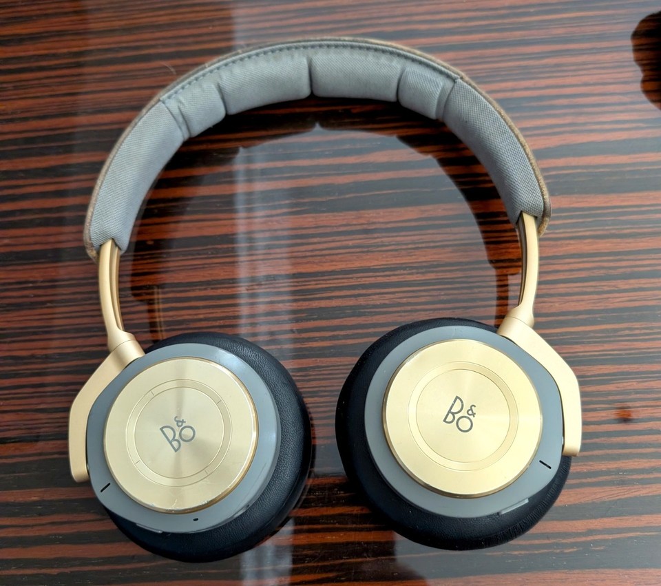 Bang & Olufsen Beoplay H9 Gen III Over the Ear Wireless Bluetooth ...