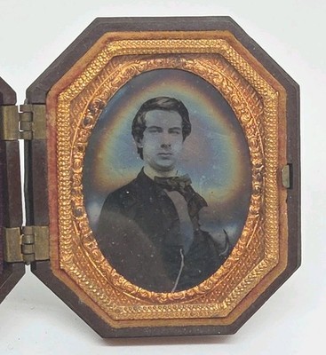 Antique Ambrotype Young Man Holmes Booth Haydens' Gutta Percha Union ...