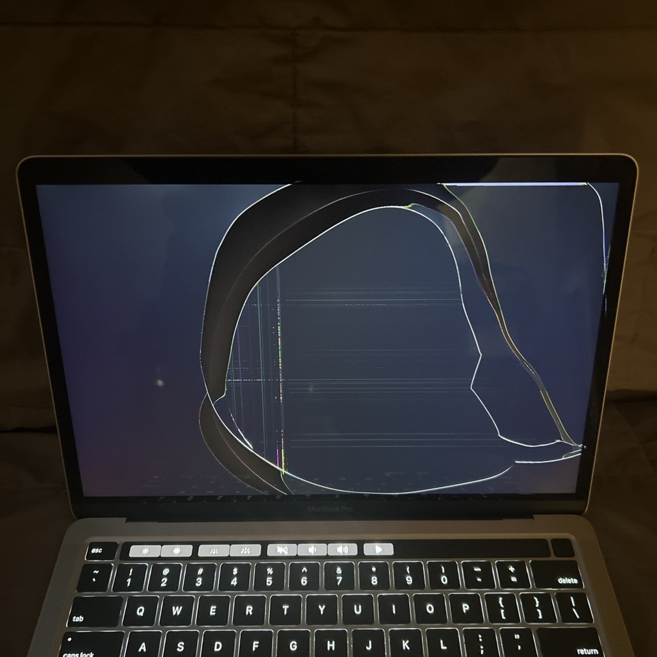 MacBook Pro M1 2020 A2338 – Broken Screen – Works in Clamshell Mode | eBay