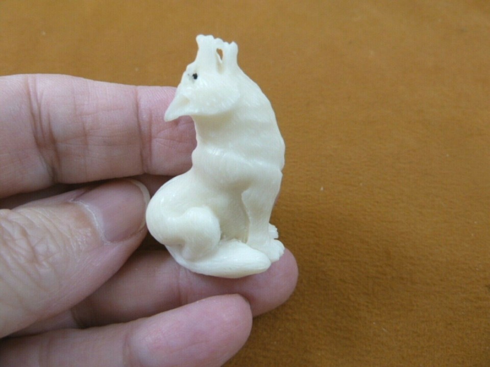 (tb-wolf-10) white howling Wolf TAGUA NUT palm figurine Bali love ...