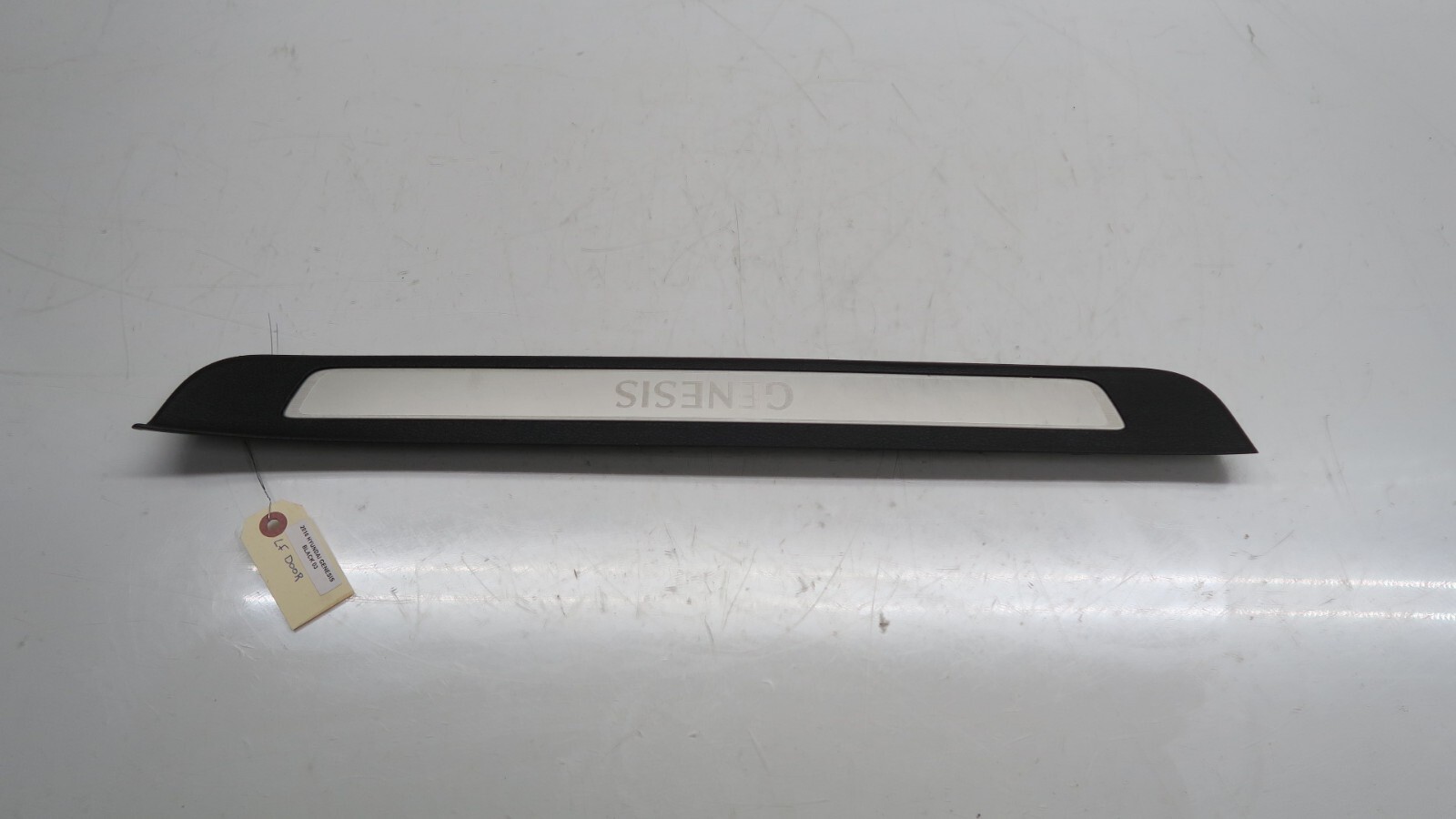 2015-2018 Hyundai Genesis G80 OEM Left Front Door Sill Scuff Plate Trim ...