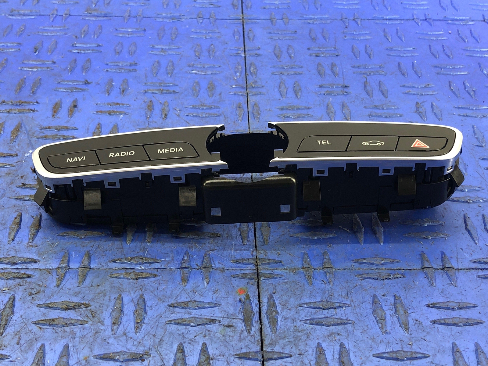 2017-2022 MERCEDES E300 DASH MOUNTED RADIO NAVIGATION CONTROL PANEL ...