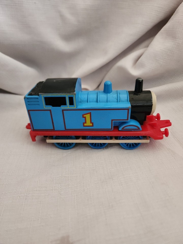 Vtg. ERTL Thomas The Tank Engine & Friends Train 1985 Pull Back | eBay