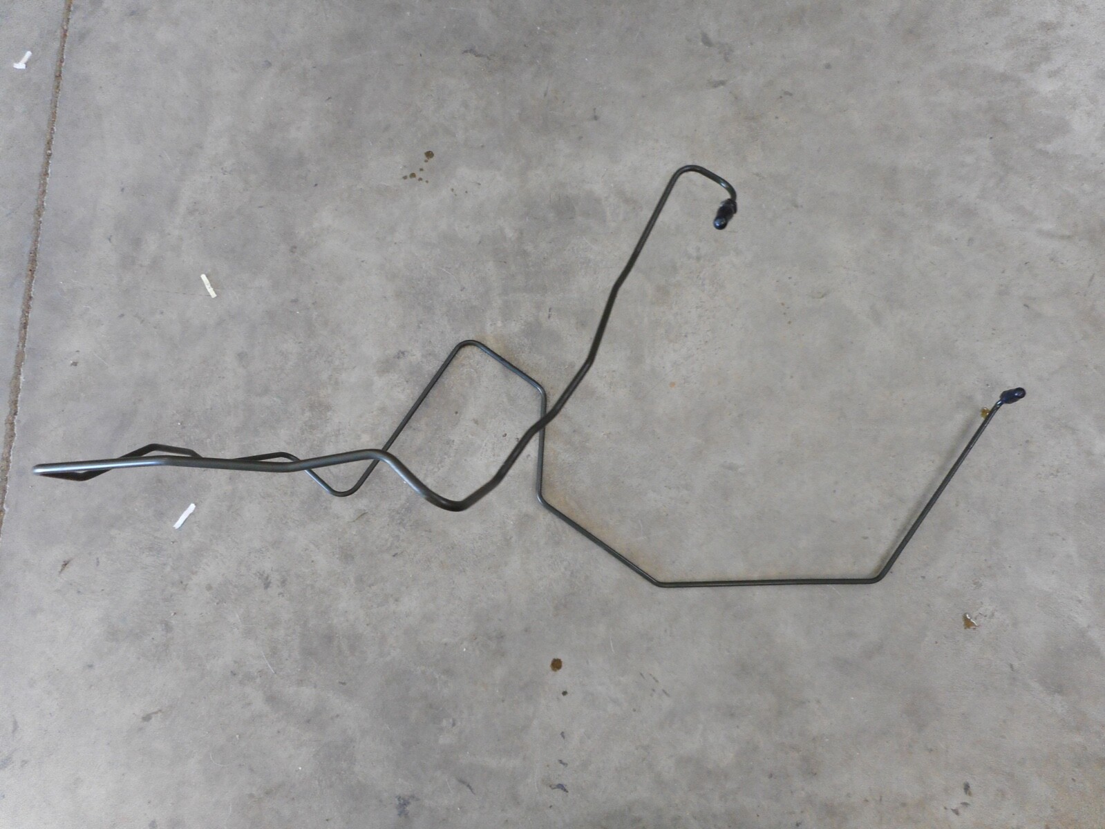 2005 LAND ROVER LR3 STEEL BRAKE LINE FROM ABS MODULE TO LEFT DRIVER ...