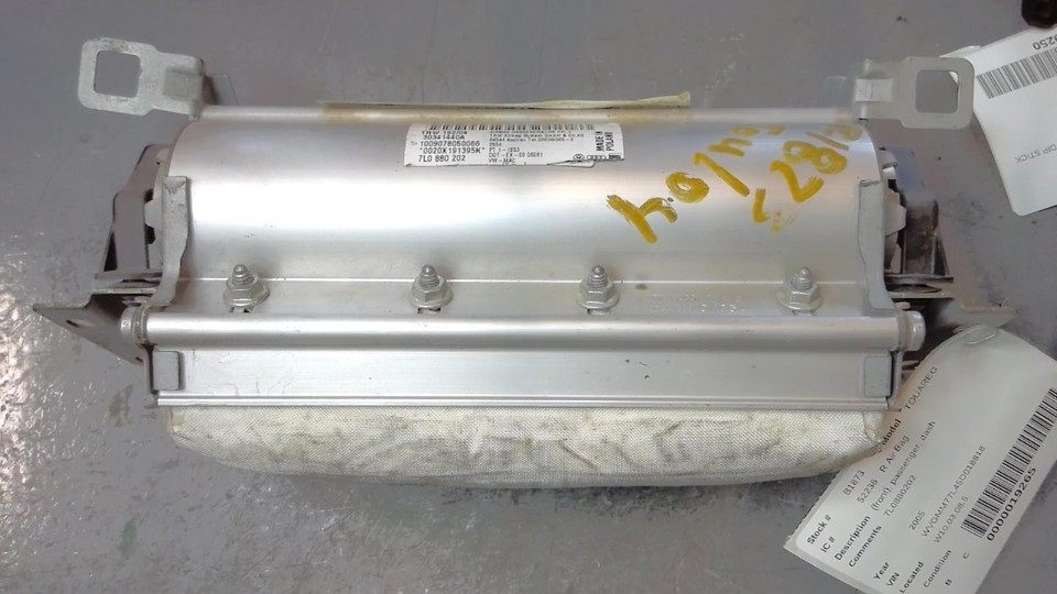 VOLKSWAGEN TOUAREG R Air Bag (front), passenger, dash 7L0880202 | eBay