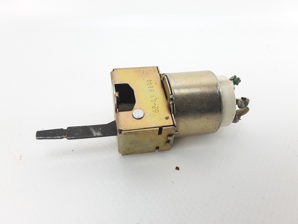 PIONEER SPEC-1 C77 PREAMPLIFIER PATS: power switch maybe fits other ...