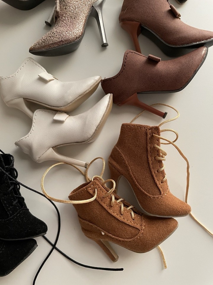 Tonner Doll Ellowyne Antionette Cami Boots And Shoes 9 Pair | eBay