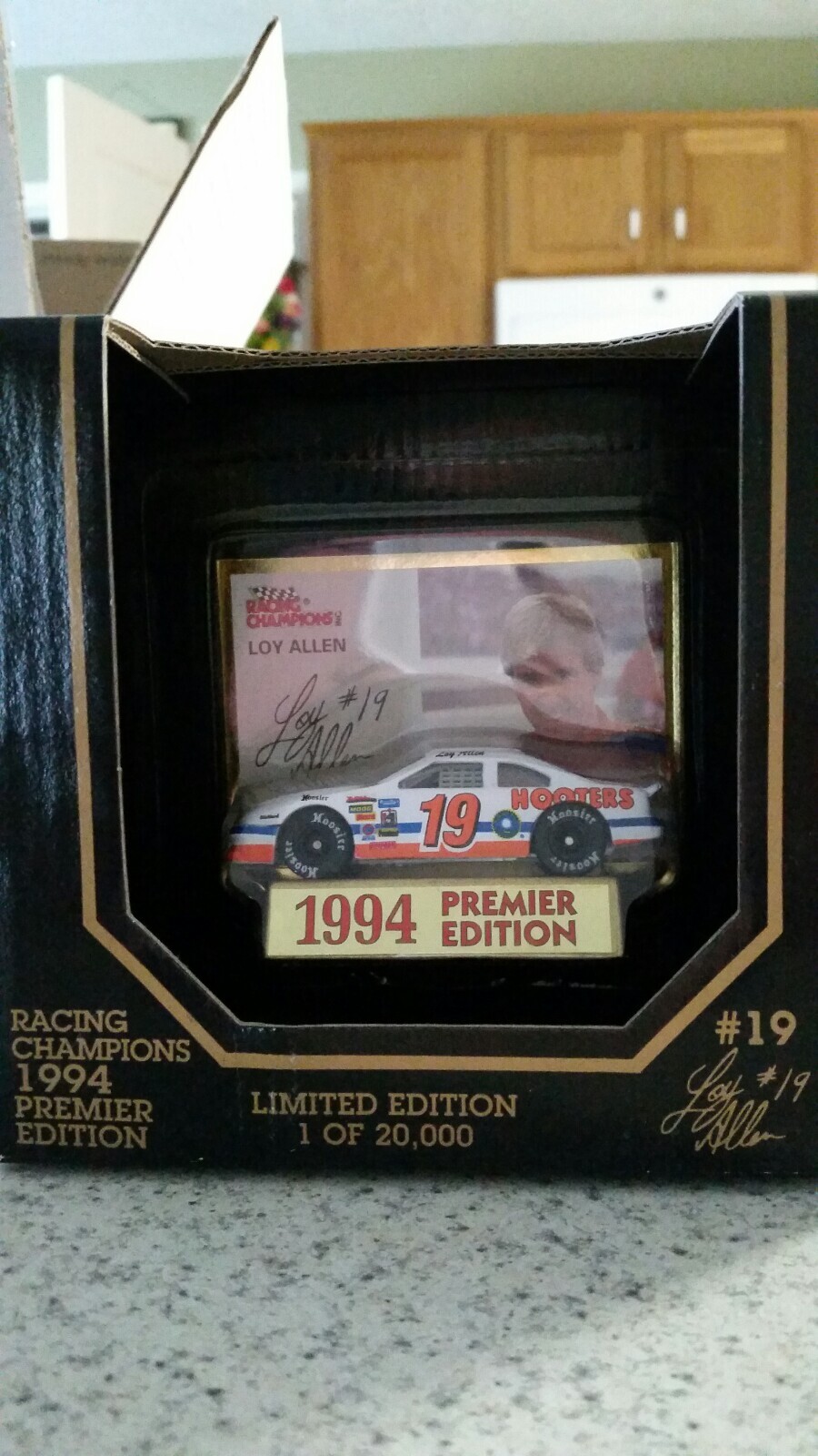Racing Champions NASCAR Premier- 1994 Loy Allen #19 Hooters 1:64-Free ...
