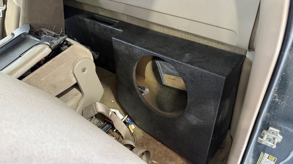 Chevy Silverado 99-06 Regular Cab Single Cab 2x12 Sub Box Subwoofer ...