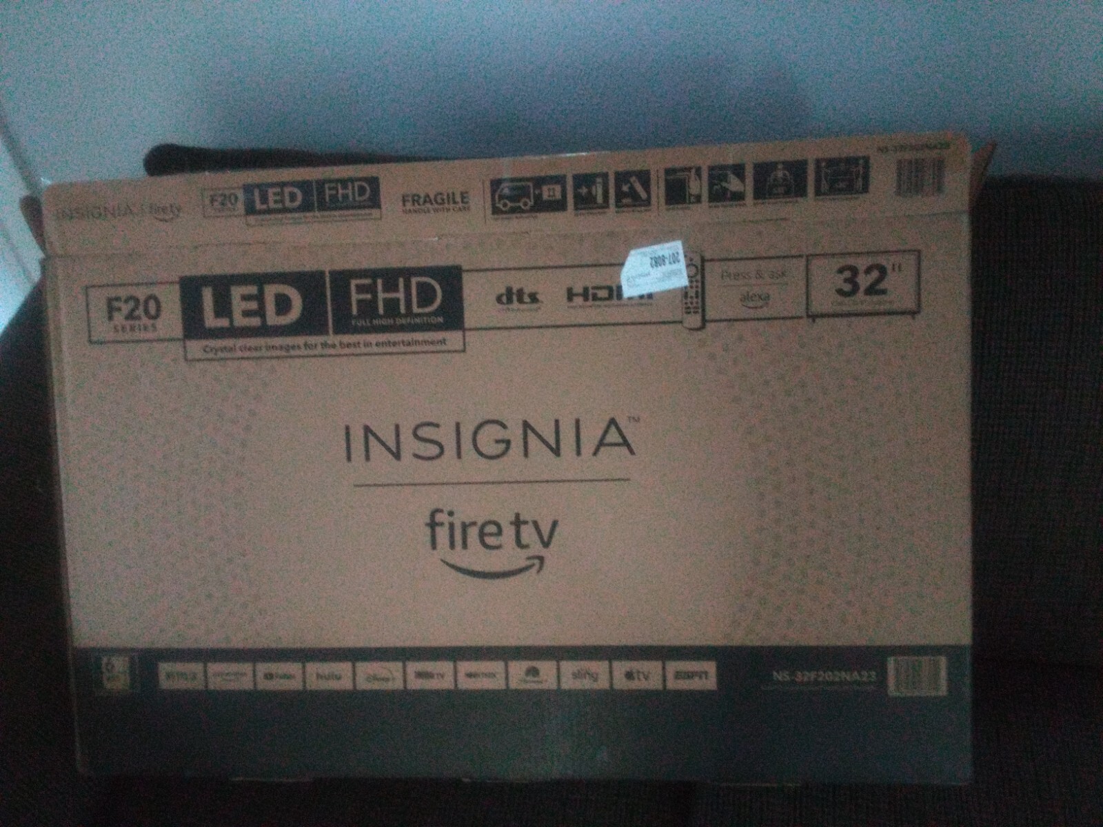 Insignia NS-32F202NA23 32" FHD LED Smart TV 600603286452| eBay