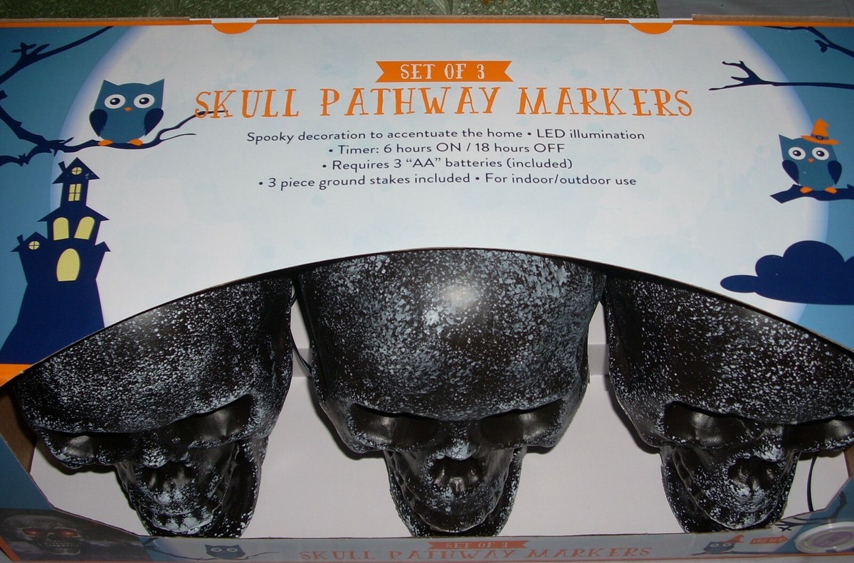 Lights Pathway Marker Skulls LED Spooky Skull Torch Pathway Marker