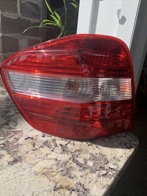MERCEDES BENZ Ml W164 Rear Left Tail Light A1649060900 OEM for sale ...