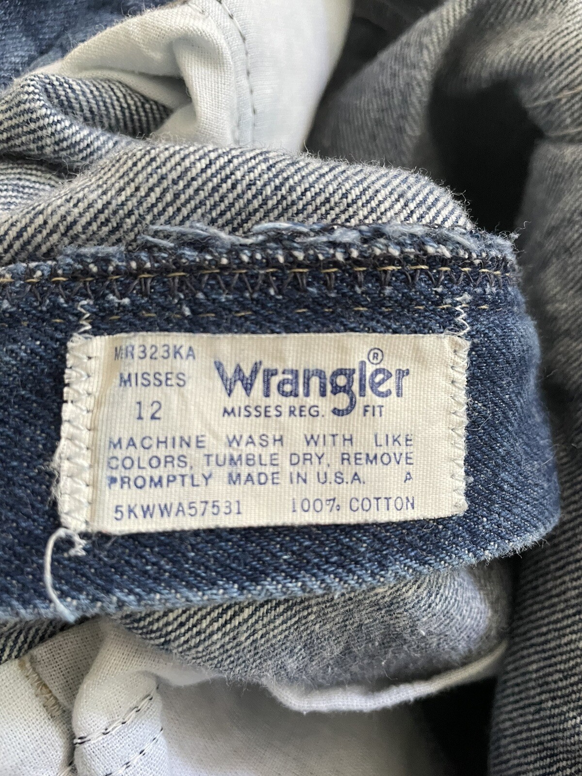 Vintage 1990s Women Size 12 Misses Full Fit Wrangler High Rise Jeans ...