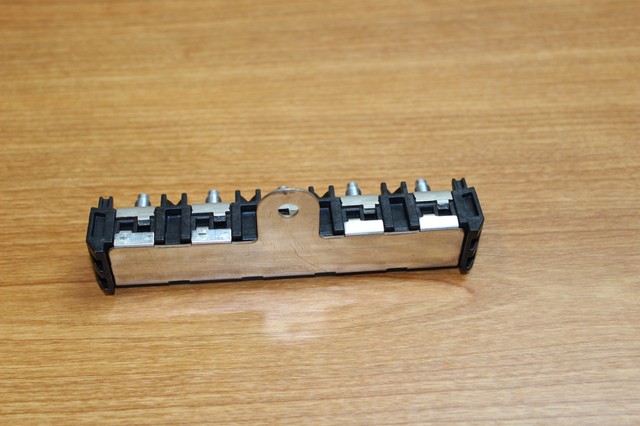 Genuine Mopar Z Case Fuse Array 68202610AA for sale online | eBay