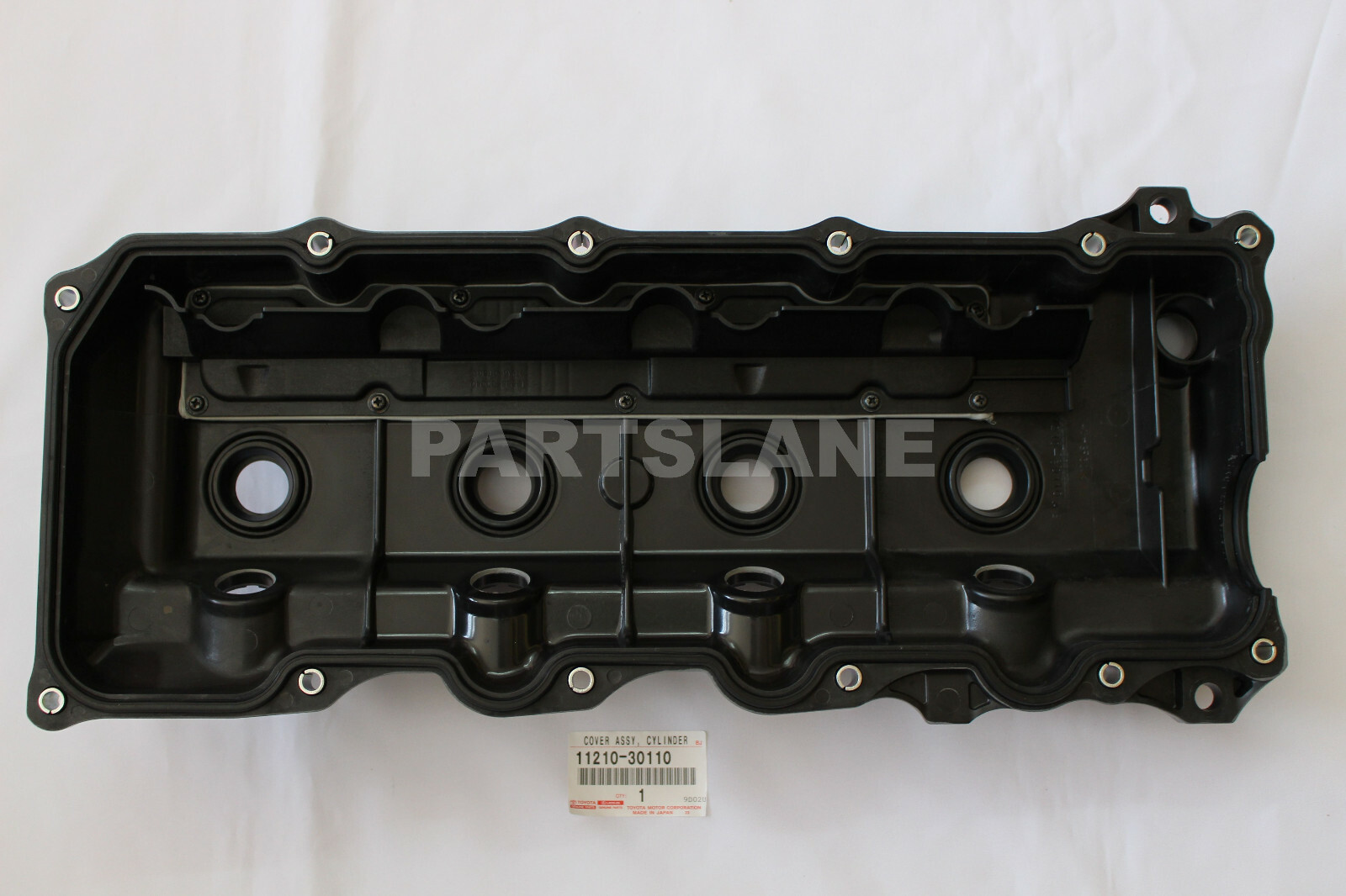 11210-30110 Toyota Hilux 1KDFTV 2KDFTV OEM Engine Cylinder Head Valve ...