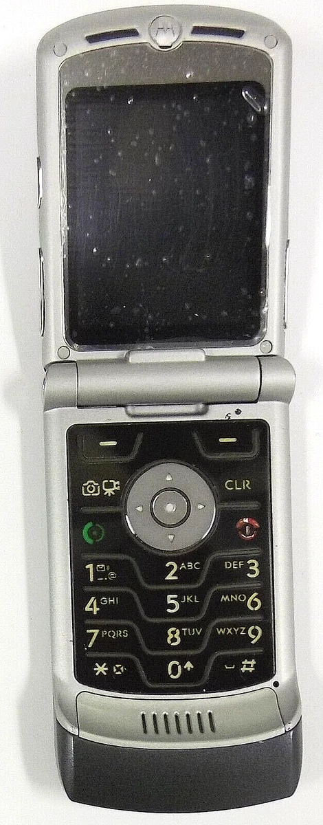 White Motorola Razr V3m