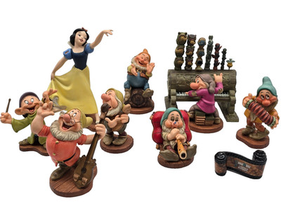 Walt Disney WDCC Snow White 7 Dwarfs Dancing Statues Figurines Organ ...