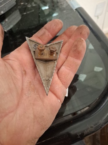 VINTAGE ORIGINAL 1934 FORD V8 EMBLEM GRILL MODEL 40 SEDAN ROADSTER OEM ...