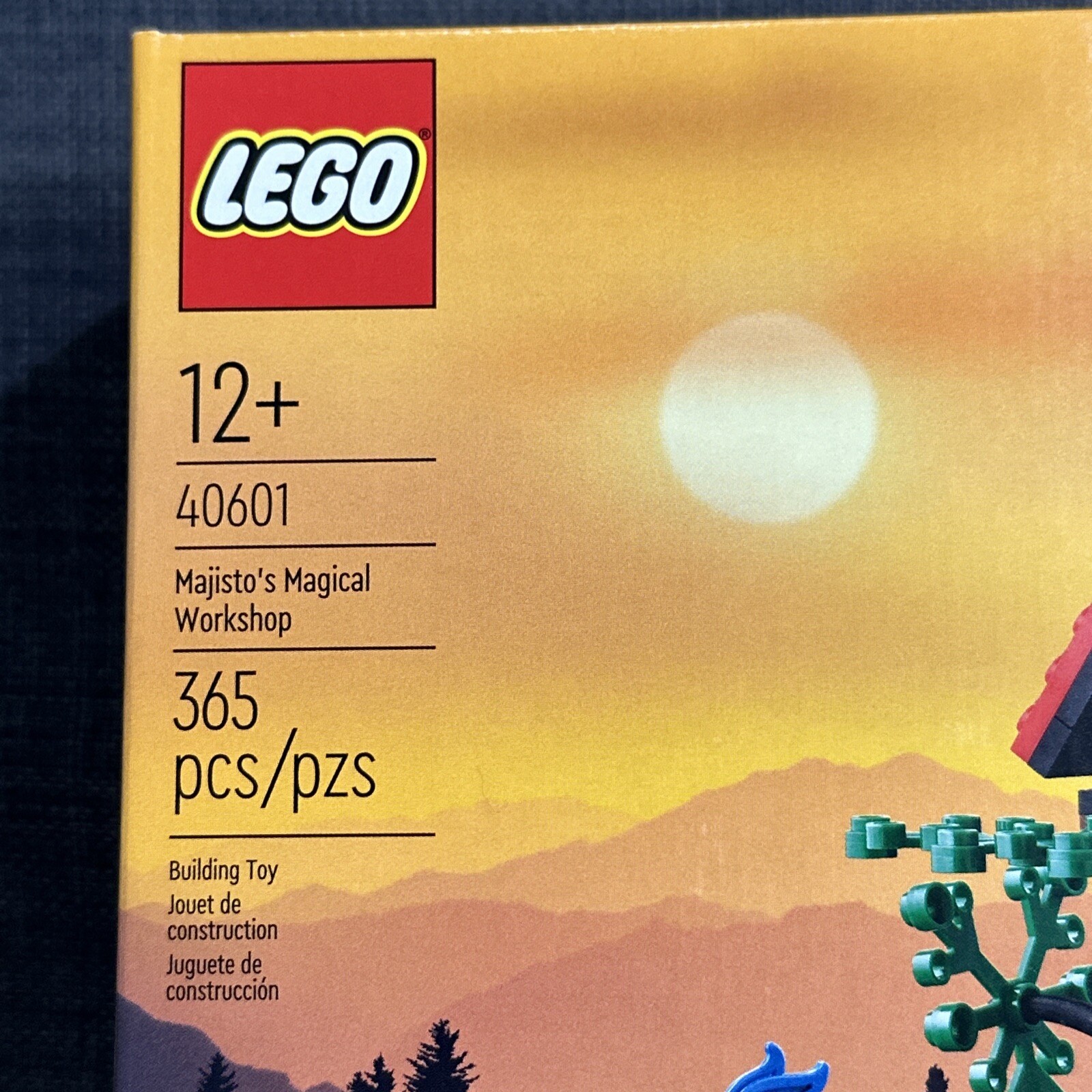 LEGO 40601 Majisto's Magical Workshop * Brand New, Ready To Ship Black ...