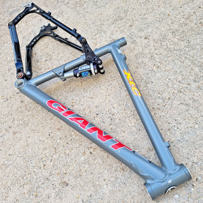 Giant XtC Nrs Full Suspension Mountain bike frame Aluminium Tubing Rock ...