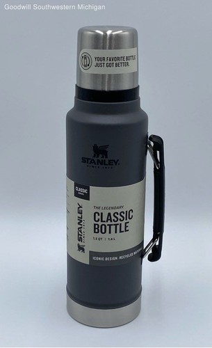 New Stanley Classic Bottle 1.4 Liter Gray | eBay