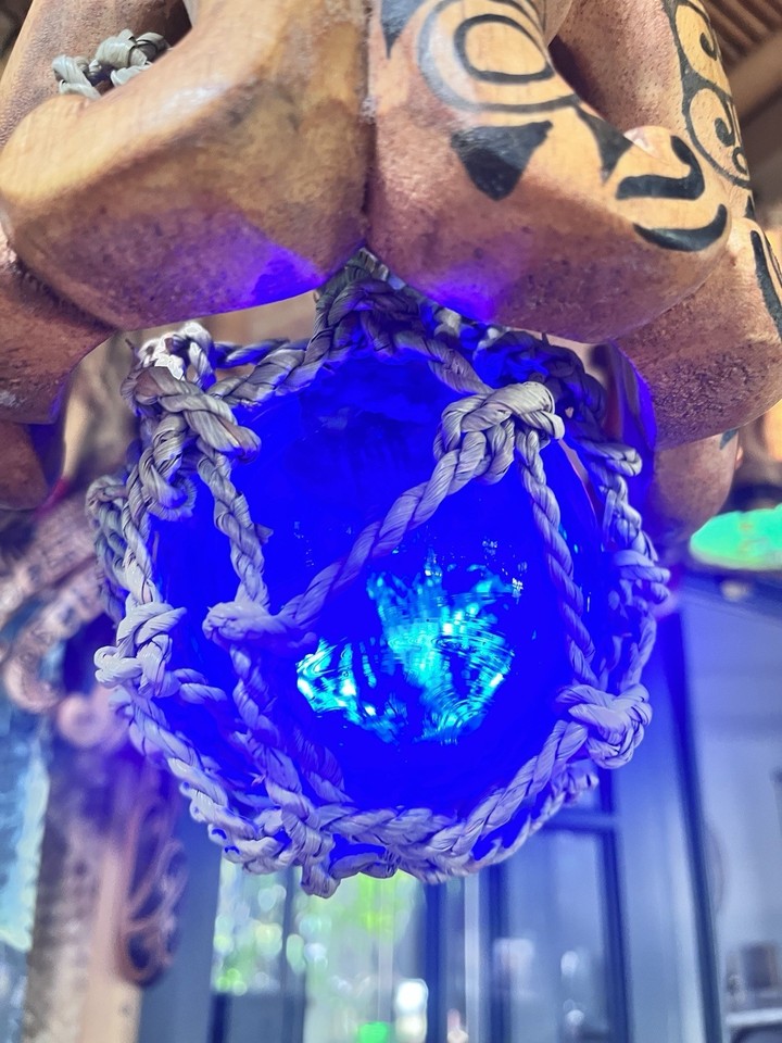 NEW Hanging Octopus Lamp w/ Blue Glass Fish Float Lamp LED Tiki bar ...