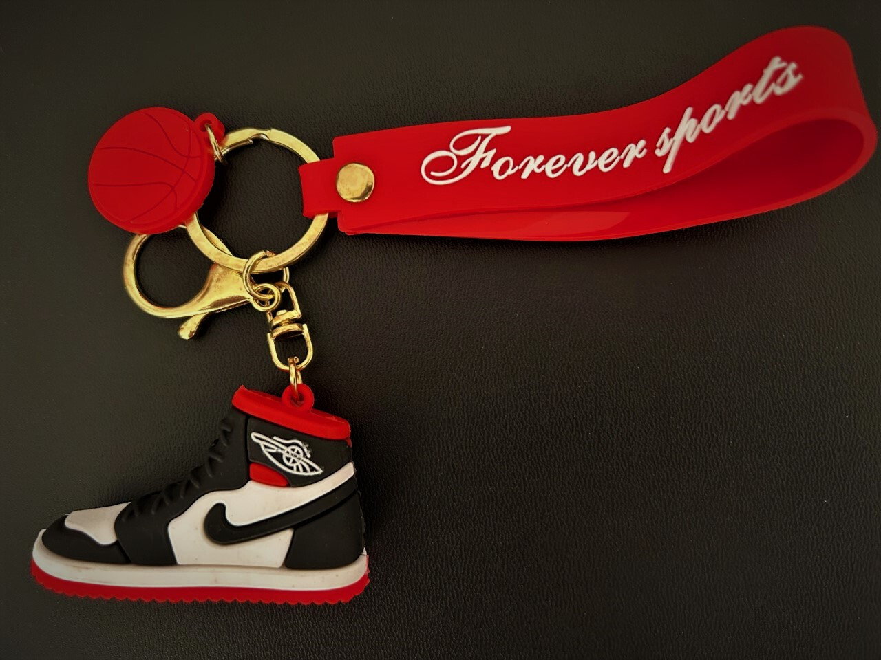 Jordan 1 Nike 3D Keyring Keychain 8 COLOURS 🟥🟧🟨🟩🟦🟪 Sneaker Style Gift ...