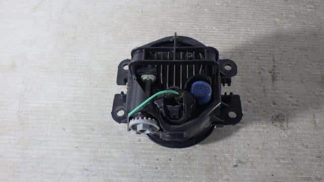 SUZUKI Xbee 2018 DAA-MN71S Right Fog Light [Used] [PA119241234] | eBay