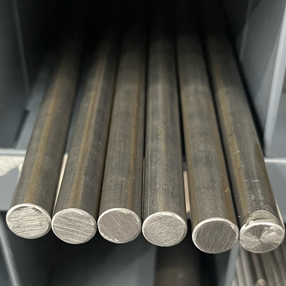 1/2" BRIGHT MILD STEEL ROUND BAR ROD EN1A VARIOUS LENGTHS SOLID METAL ...