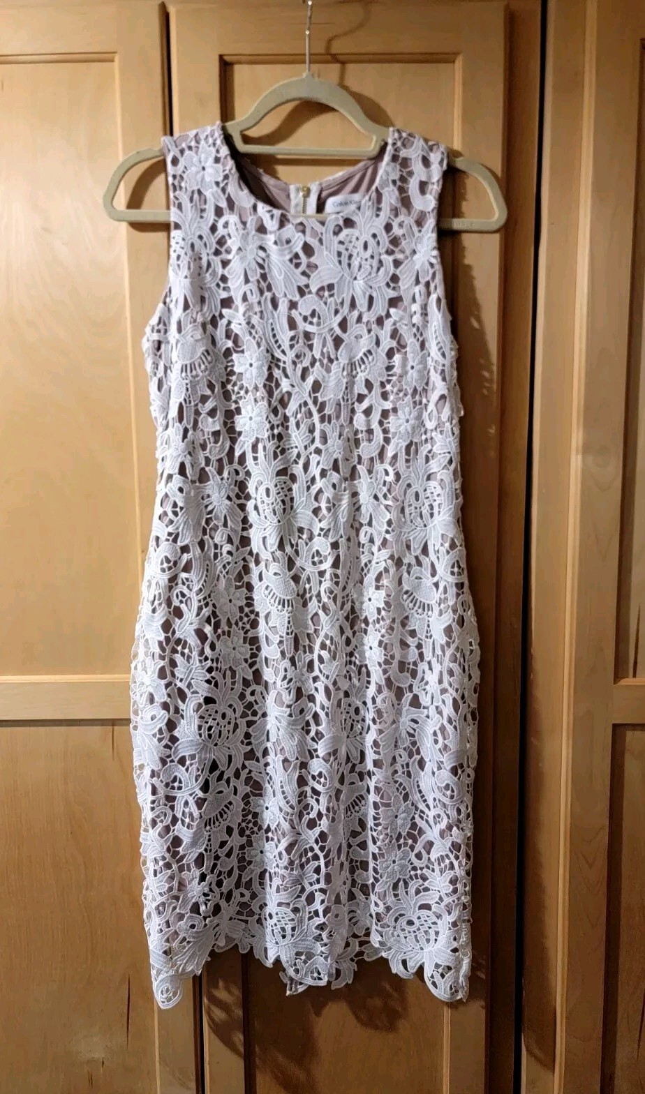 Calvin Klein White Lace Floral Crochet Overlay Tan Sh… - Gem