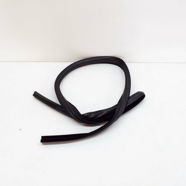 Mercedes-Benz E W211 Front Left Window Run Channel A2117250125 Genuine ...