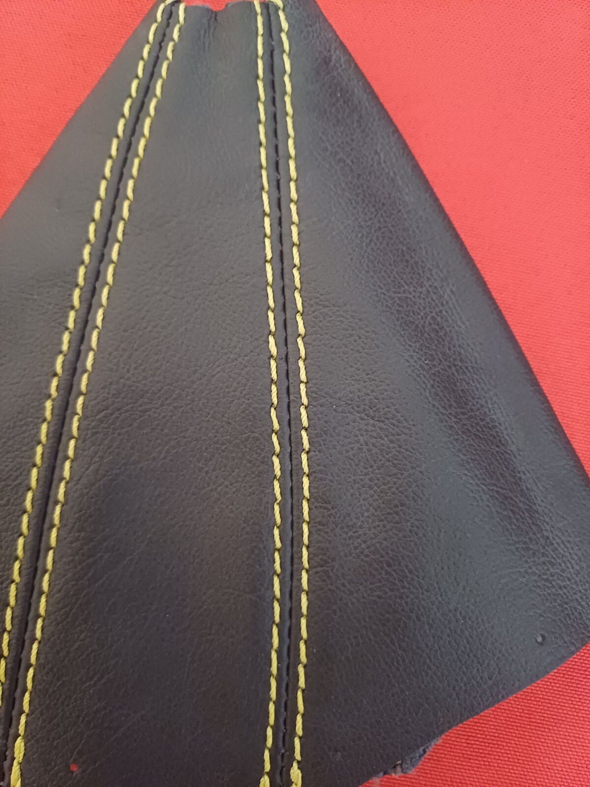 Holden Genuine vy vz Monaro hsv Auto leather Shifter Boot Hyper Yellow ...