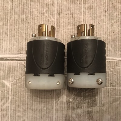Plugs - 3 Phase Plug