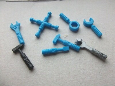 Lego 11402 Drill,Oil Can,Spanners,screwdriver,Hammer,Wheel Brace,Socket ...