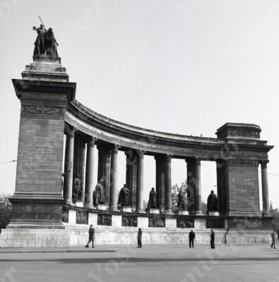 A16 Negative 1974 Budapest Monument statues 071a | eBay